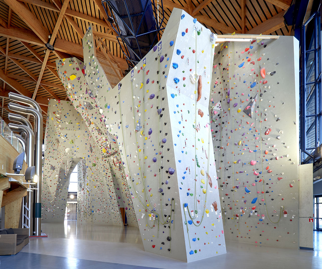 National Sports and Culture Centre d’Coque | ‘A temple devoted