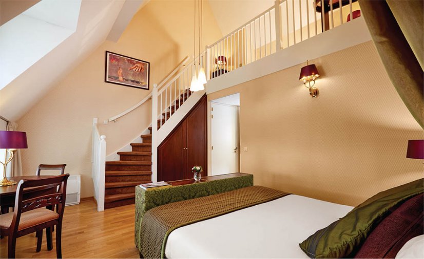 Grand Hotel Karel V | Historic hospitality in a tranquil, urban oasis